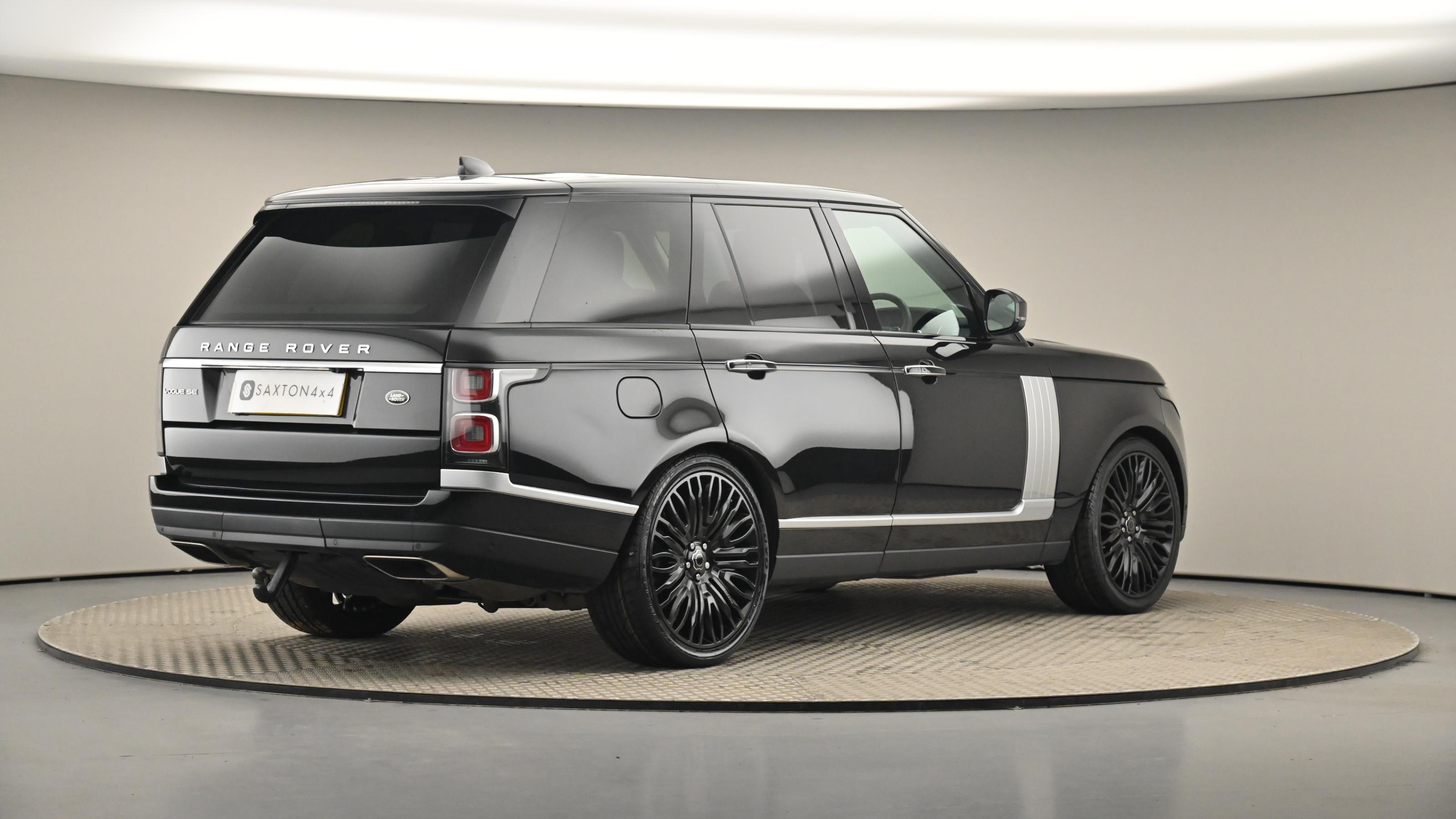 Used 2018 Land Rover RANGE ROVER 3.0 SDV6 Vogue SE 4dr Auto £64,000 ...