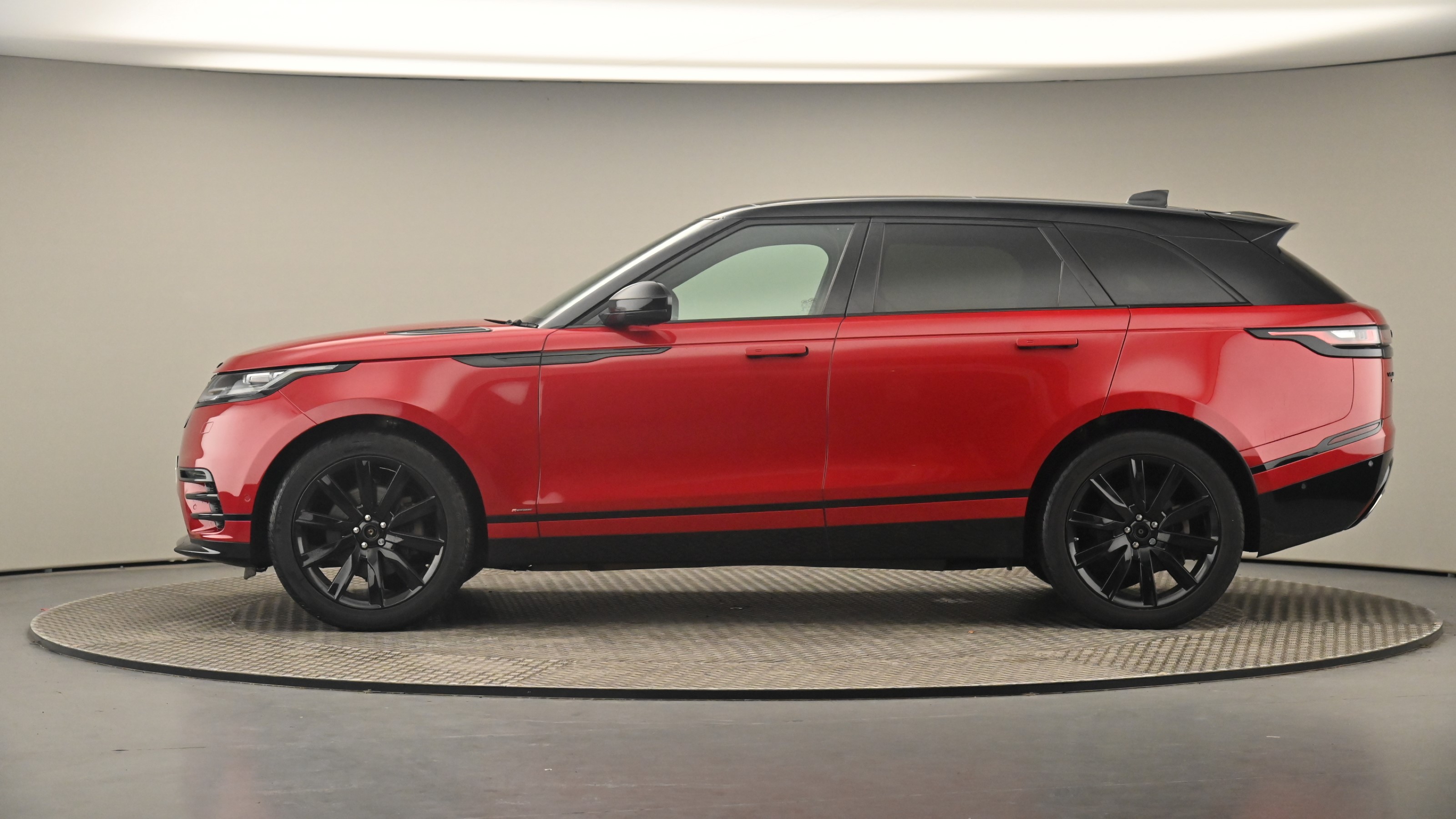 Used 2017 Land Rover RANGE ROVER VELAR 3.0 D300 R-Dynamic HSE 5dr Auto ...