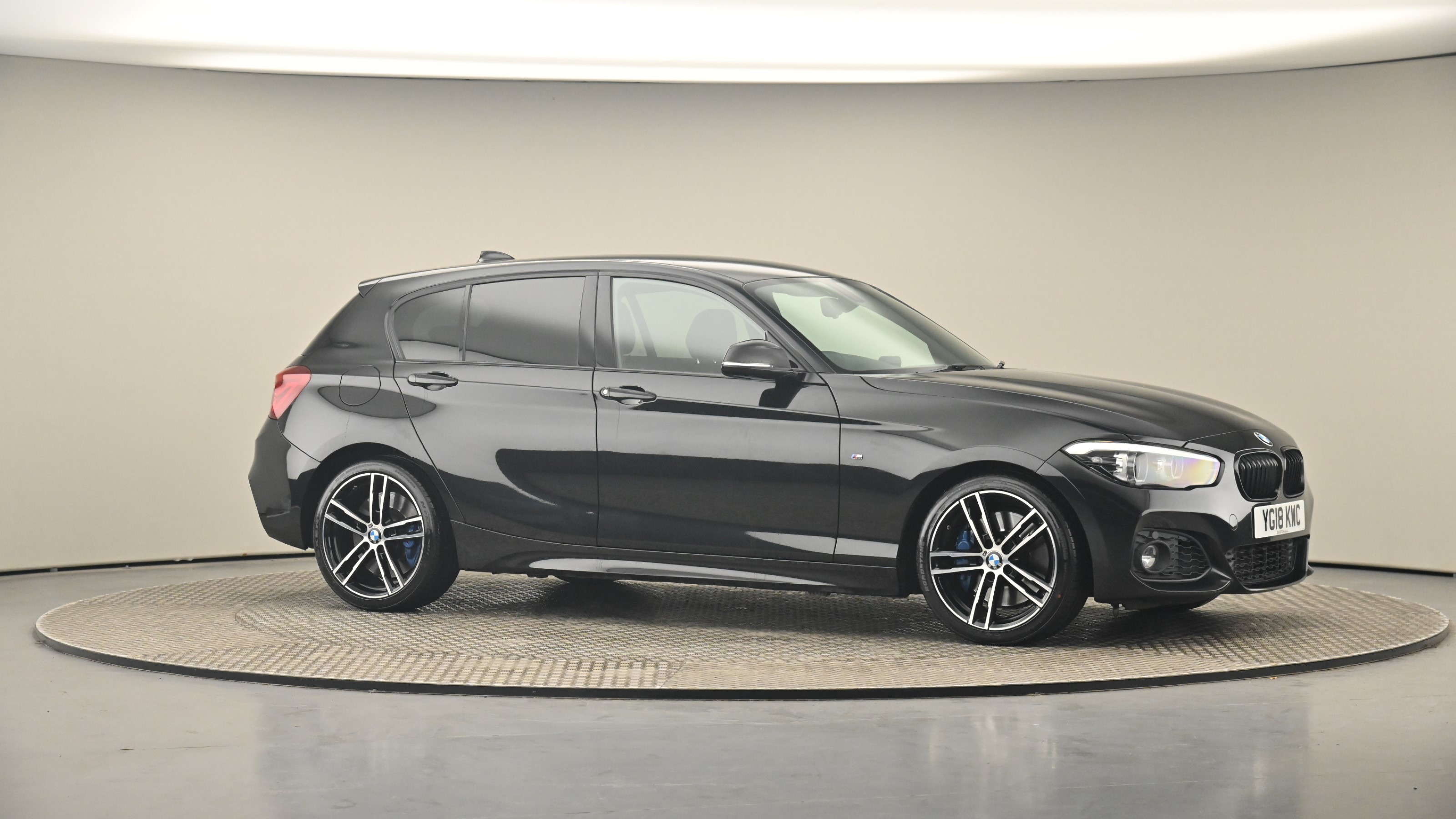 Used 2018 BMW 1 SERIES 118i [1.5] M Sport Shadow Ed 5dr Step Auto £ ...